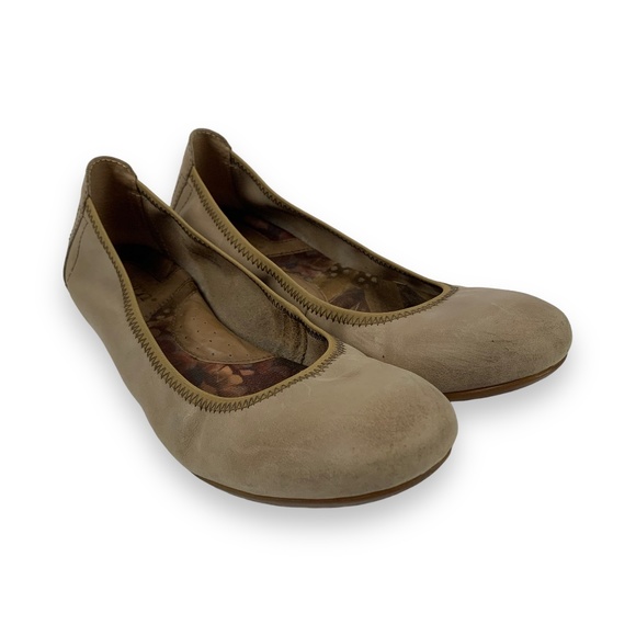 Born | Shoes | Born Tan Leather Round Toe Slip On Flat | Poshmark